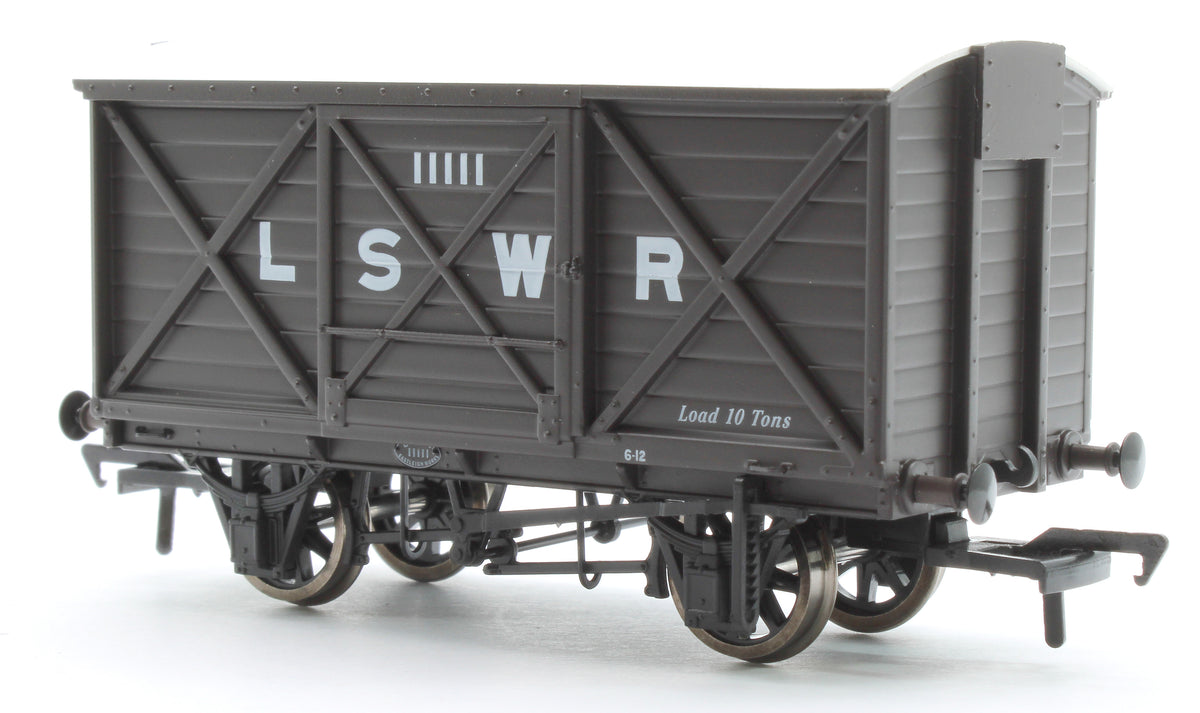 EFE Rail E87051 LSWR 10T Ventilated Van LSWR Brown 11111 – Rails of ...