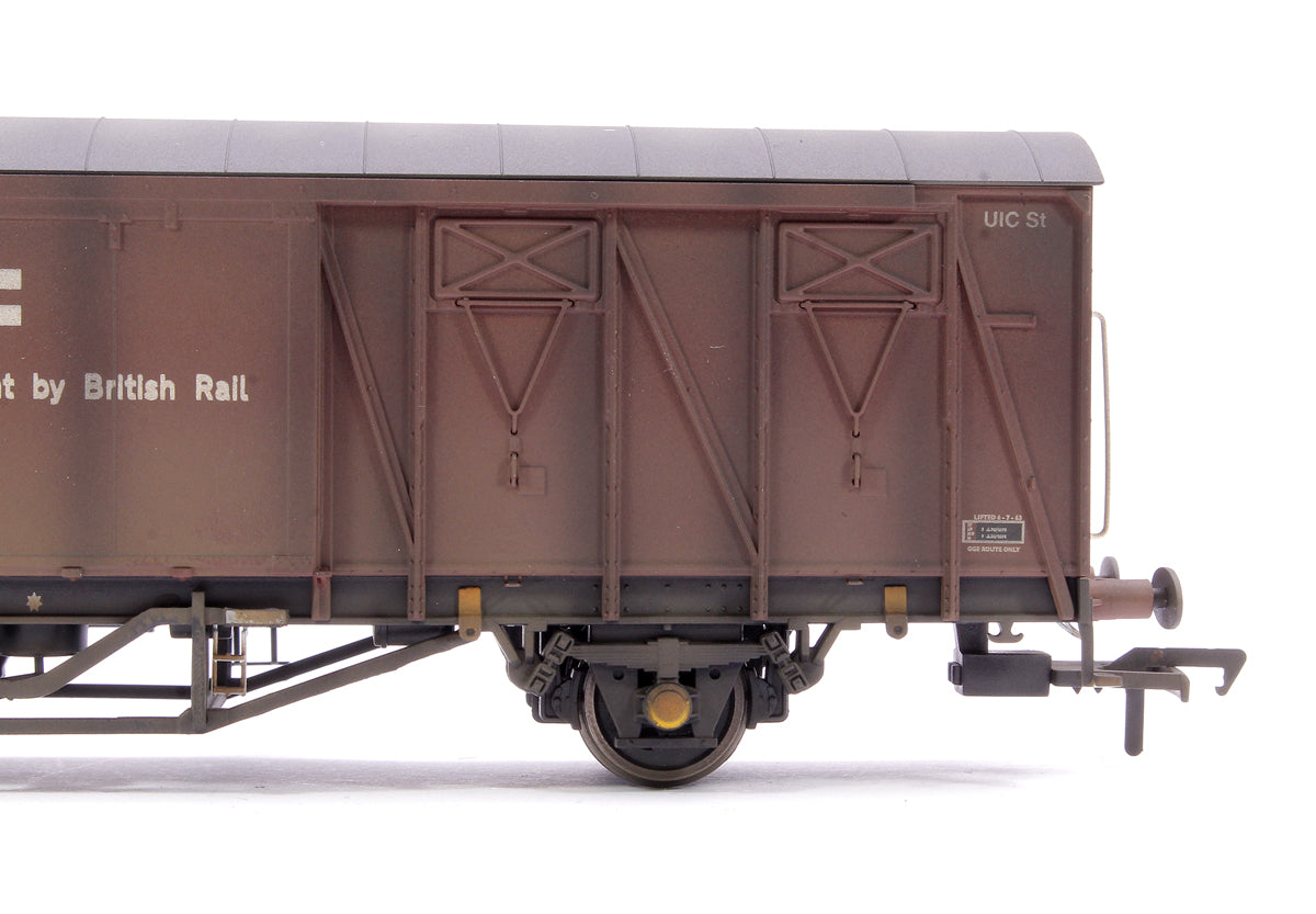 Sonic Models S4301-06W Custom Weathered 20T VIX Ferry Van , BR ...