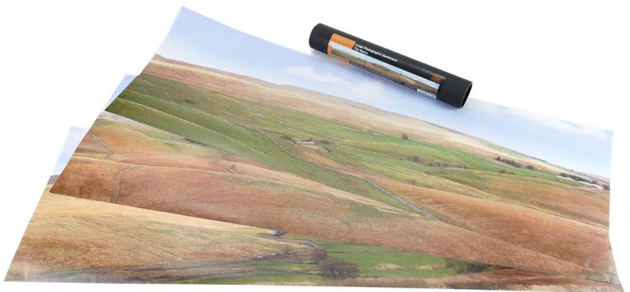 Gaugemaster GM711 The Moors Large Photo Backscene – Rails