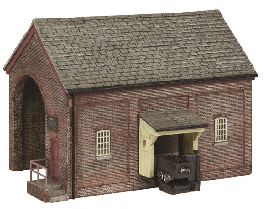 Scenecraft 42-0050R Coal Drop - Red and Cream – Rails
