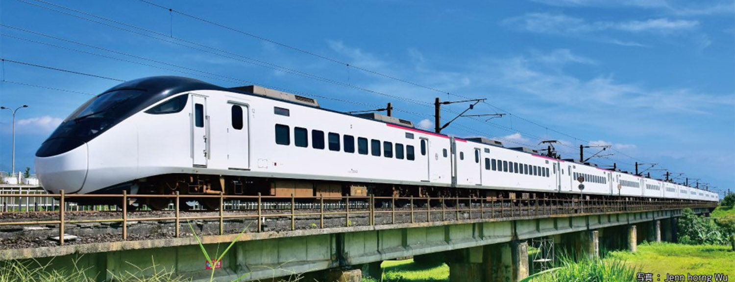 Kato 10-1791 Taiwan Railways EMU3000 Red 6 Car Add on Set – Rails