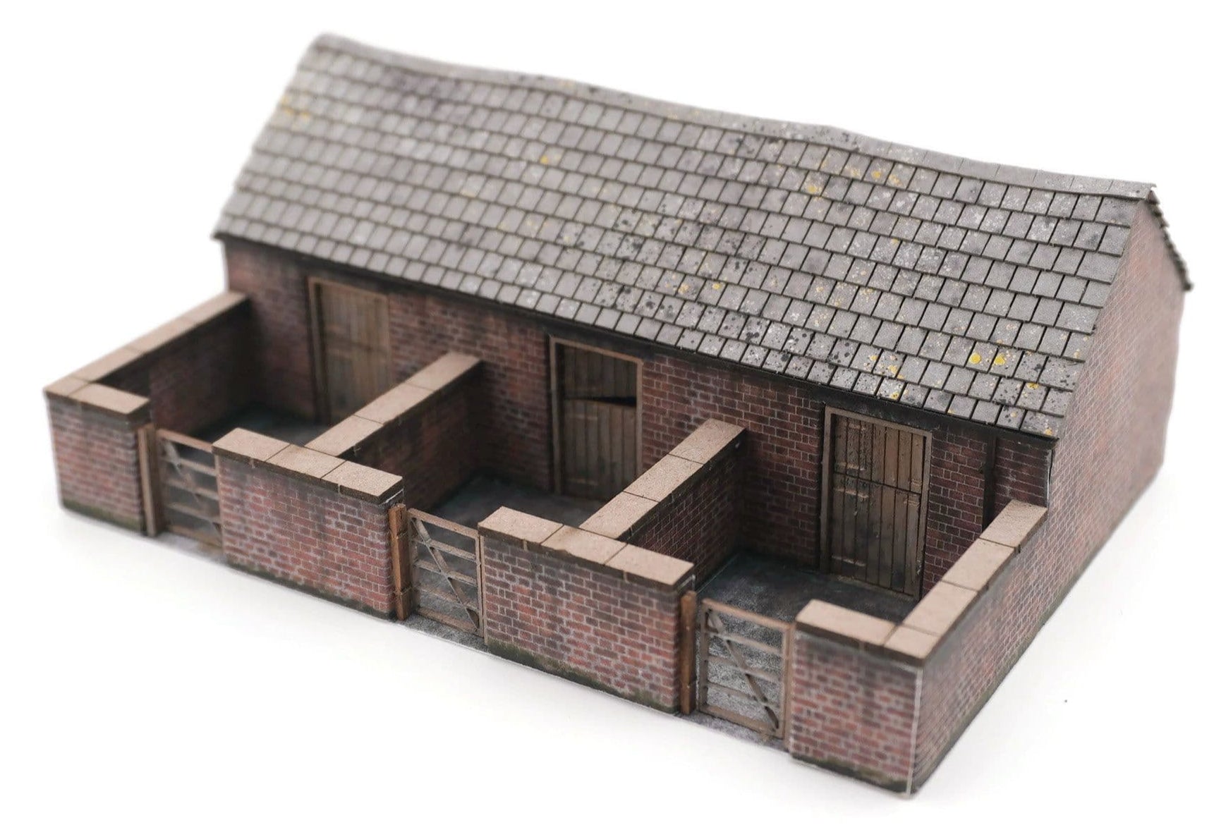 Scale Model Scenery KX113 OO/HO Pigsty Model Kit – Rails
