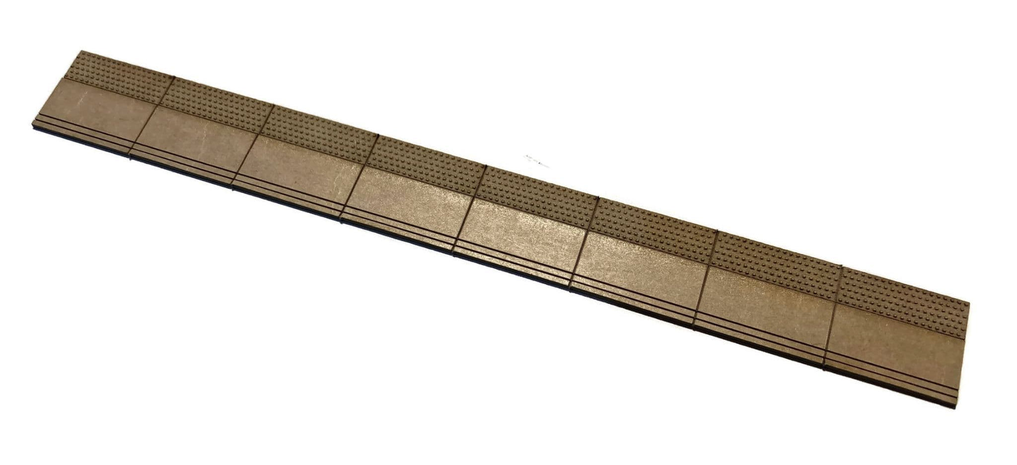 Scale Model Scenery LX213 Platform Coping With Tactile Paving – Rails