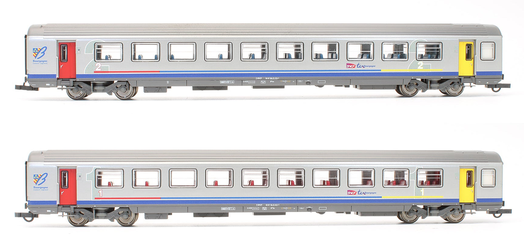 Piko 58654AB Pre-Owned Set Of 2 SNCF Passenger Cars – Rails