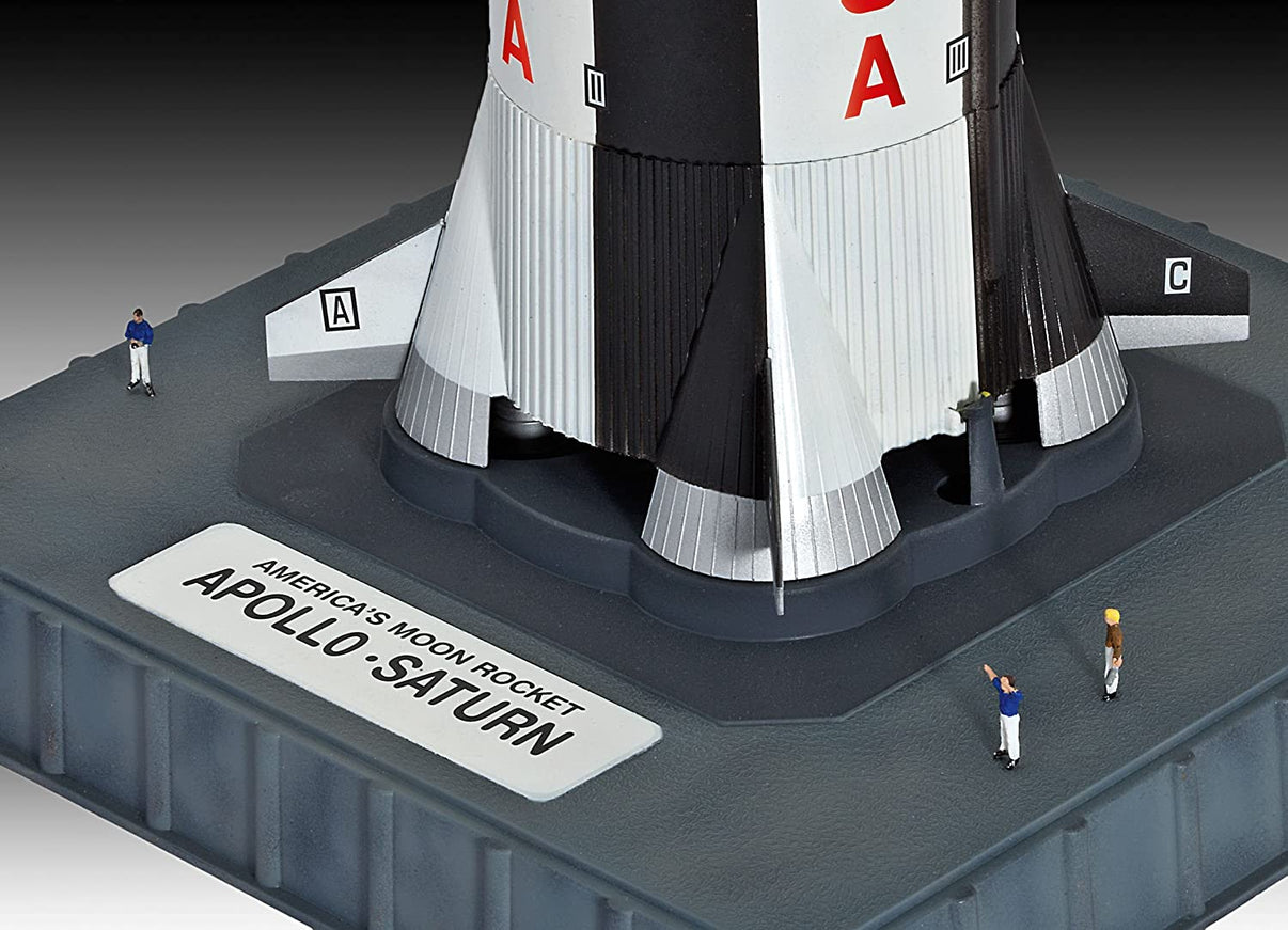 Revell 4909 Apollo Saturn V (1:144 Scale) Model Kit – Rails