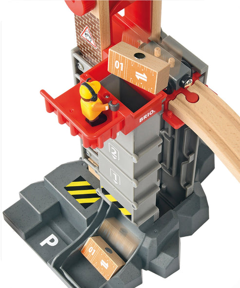 Brio 33887 BRIO World - Lift & Load Warehouse Set – Rails