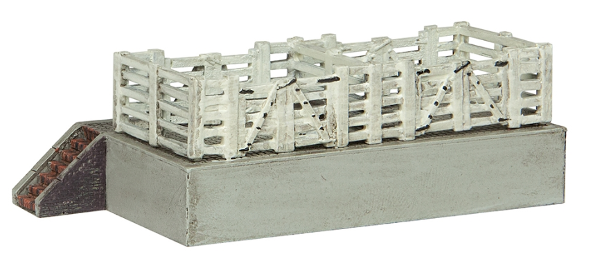 Scenecraft 42-145 Highley Station Cattle Dock – Rails