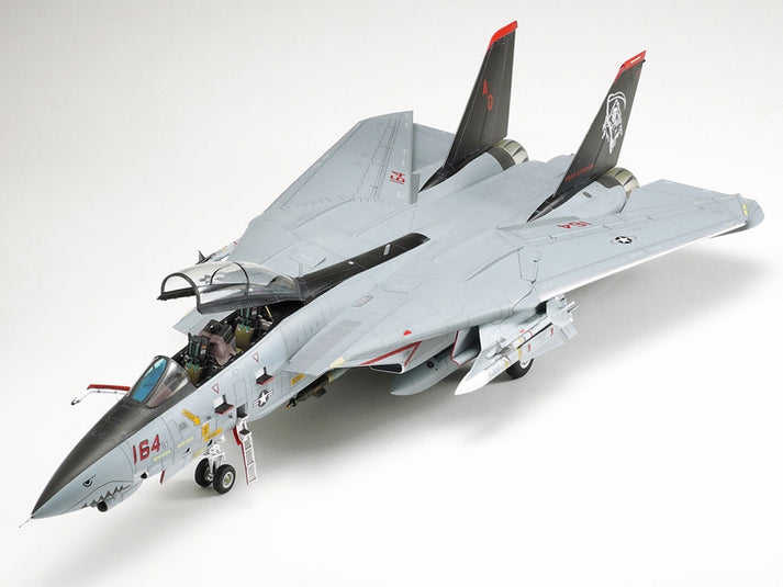 Tamiya 61118 1/48 Aircraft Series no.118 Grumman F-14D – Rails