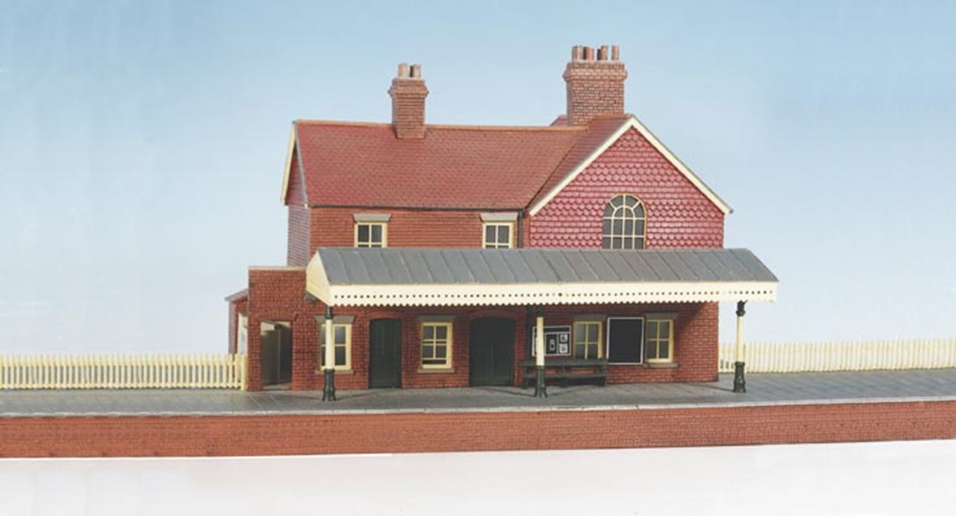 Wills Kits CK16 Country Station, brick built, with platform – Rails