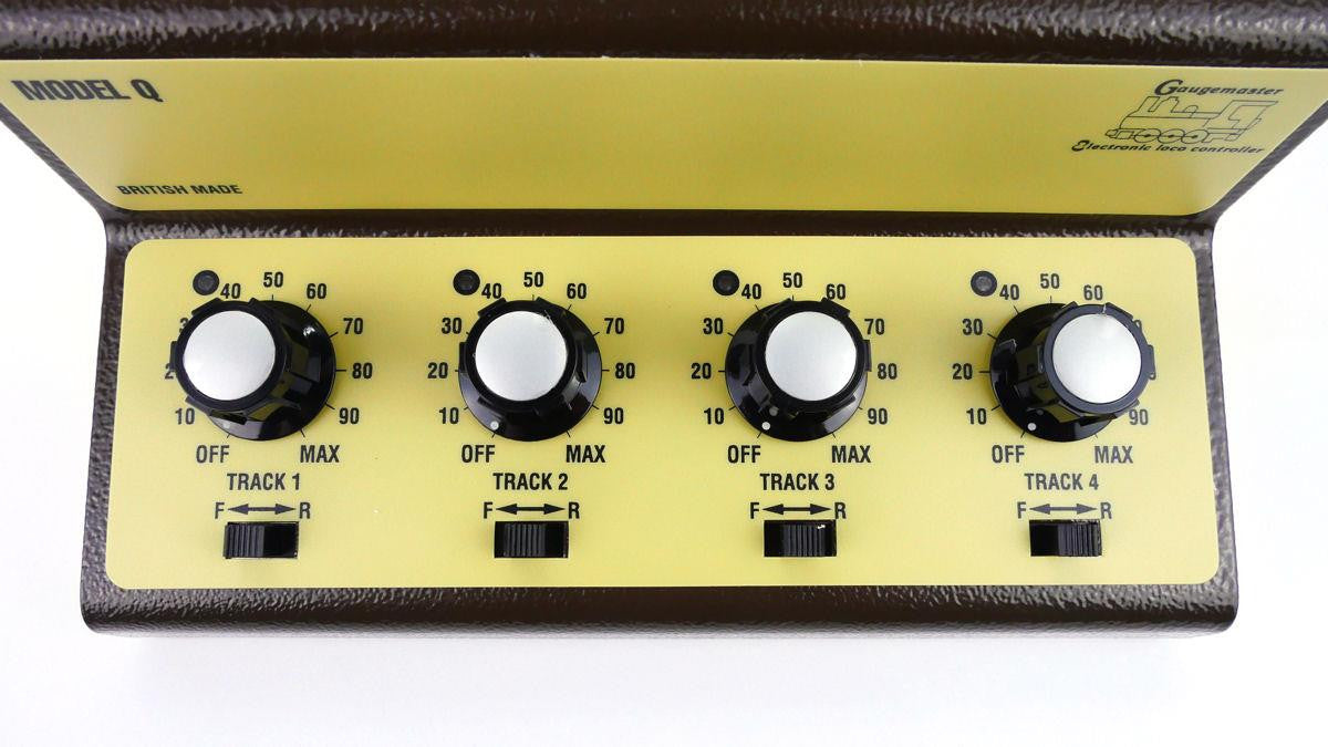 Gaugemaster Q Four Track Cased Controller – Rails
