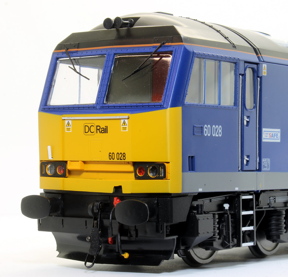Heljan 6010 Class 60 Cappagh/DCRail blue 60028 Diesel Locomotive ...