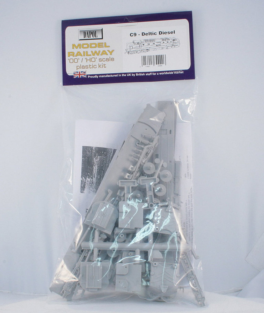 Dapol C009 Kitmaster Deltic Diesel Static Locomotive Kit – Rails of ...