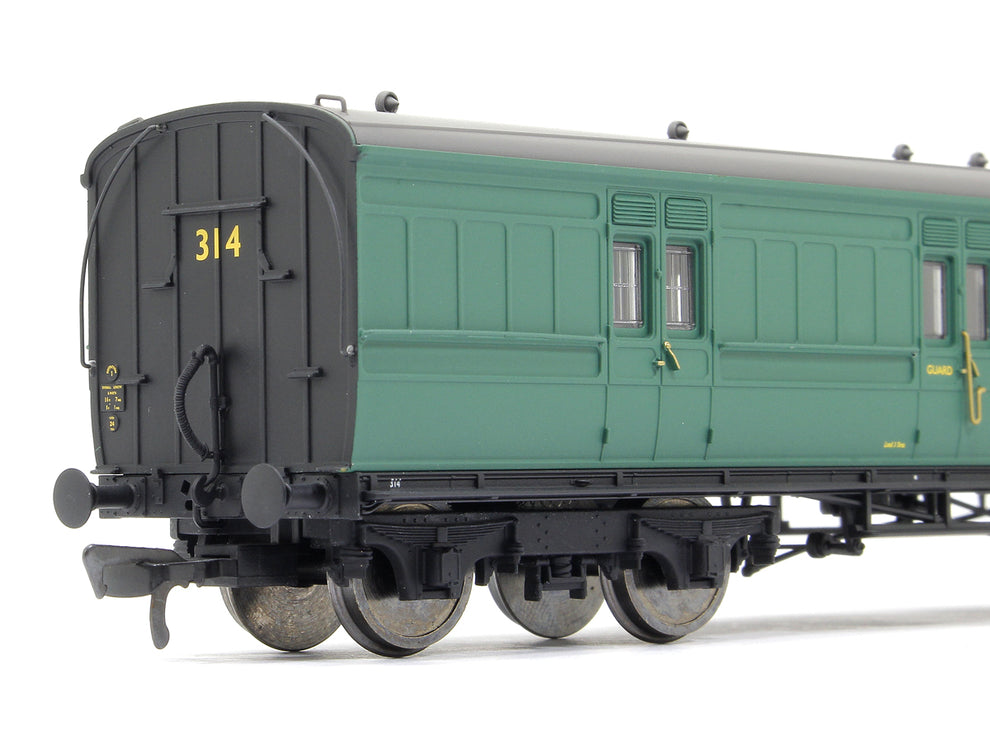 EFE Rail E86015 LSWR Cross Country 3-Coach Pack BR (SR) Green – Rails