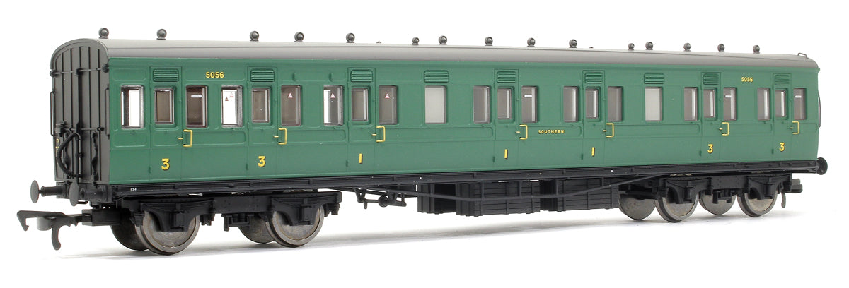EFE Rail E86013 LSWR Cross Country 3-Coach Pack SR Malachite – Rails