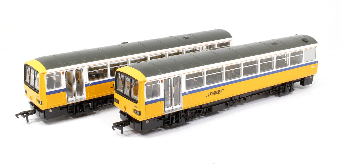 EFE Rail E83025 Class 143 2-Car DMU 143622 BR Tyne & Wear PTE – Rails ...