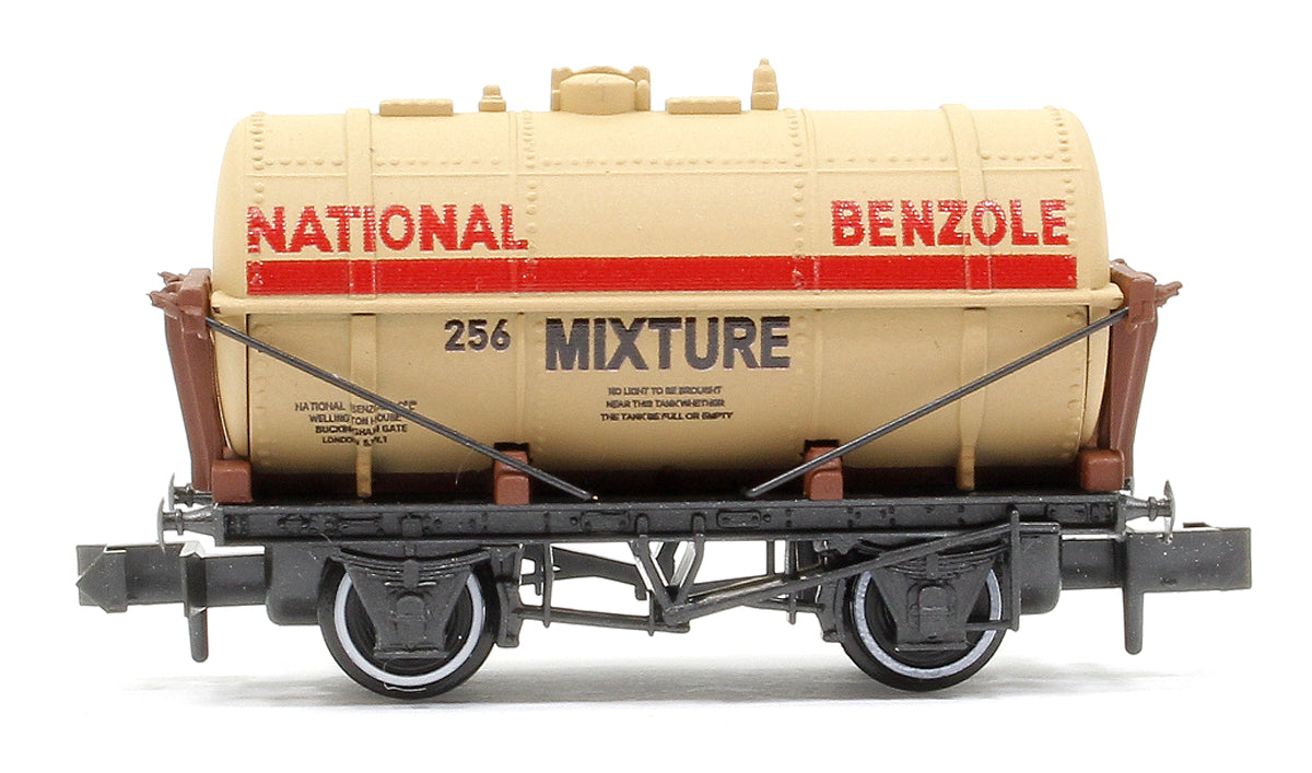 Peco NR-P162 National Benzole Petrol Tank Wagon No.256 – Rails of Sheffield