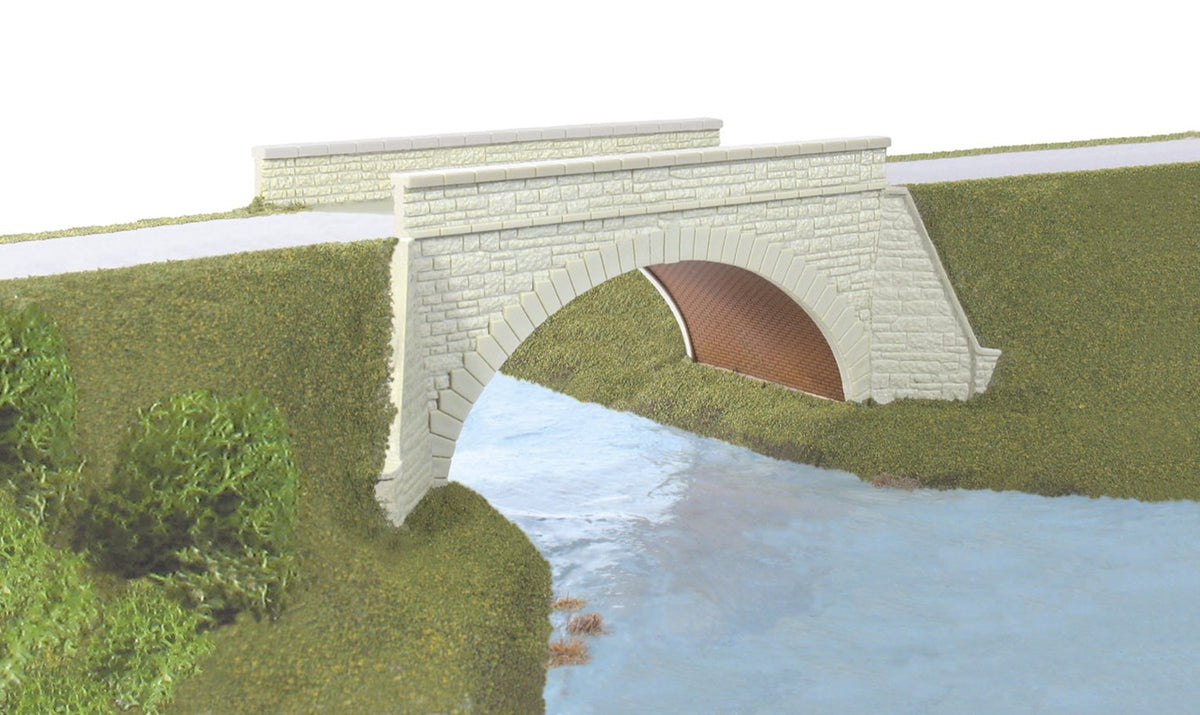 Wills Kits SS82 River/Canal Bridge Kit – Rails of Sheffield