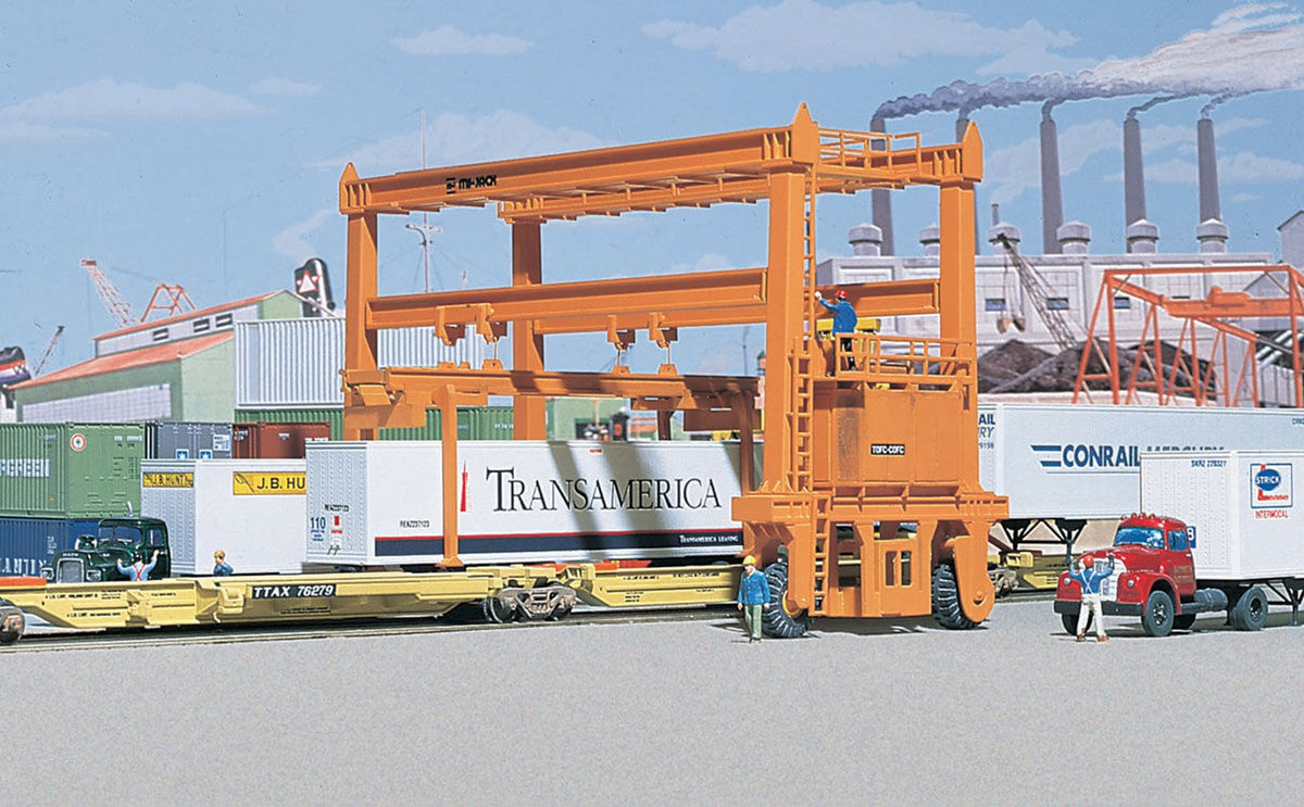 Walthers 933-3122 MI-JACK Translift Intermodal Crane Kit – Rails of ...